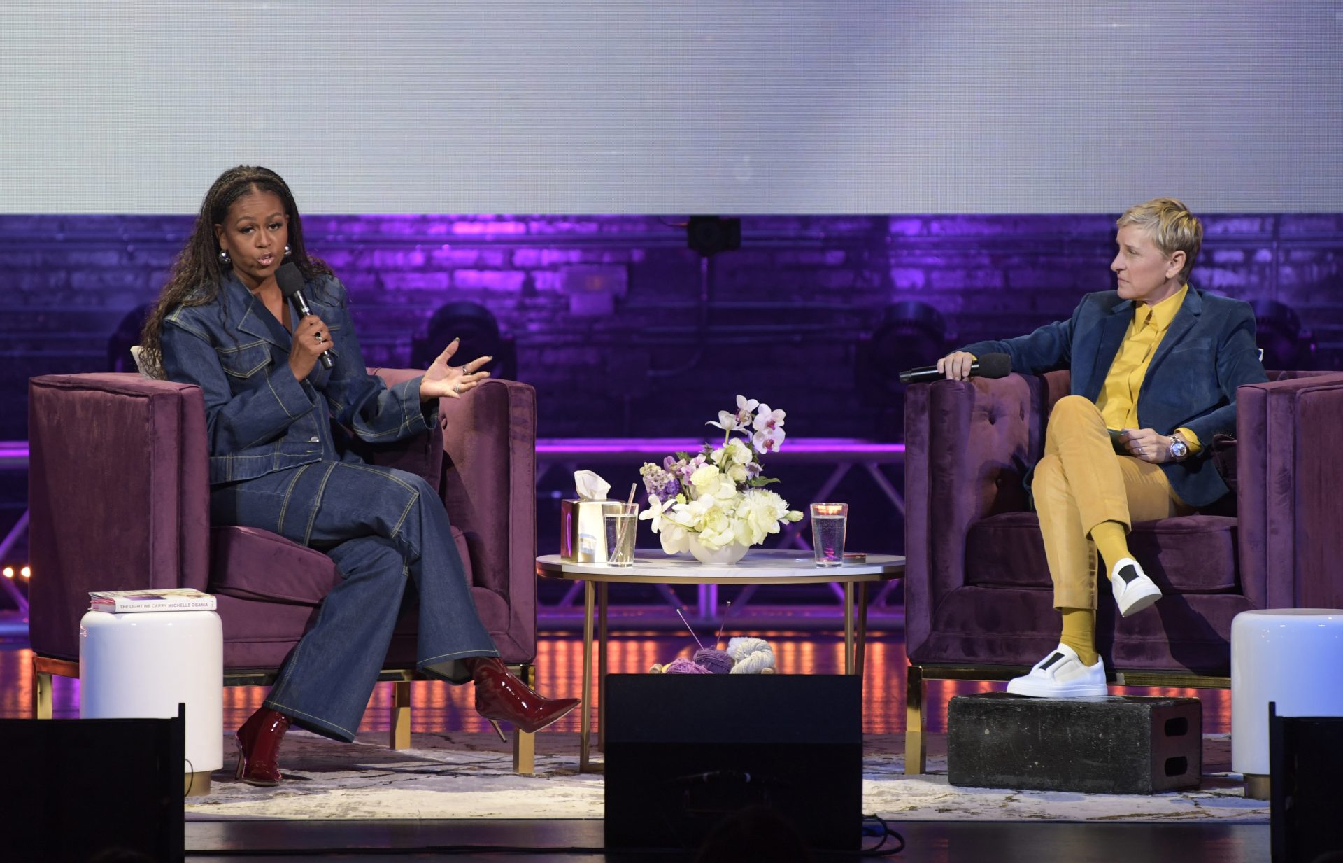 Michelle Obama abraza la autoayuda en nuevo libro