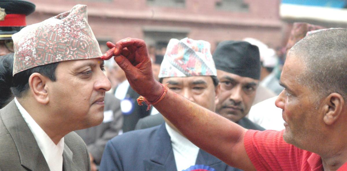 Thousands demand restoration of Nepal monarchy, Hindu state - EFE Noticias