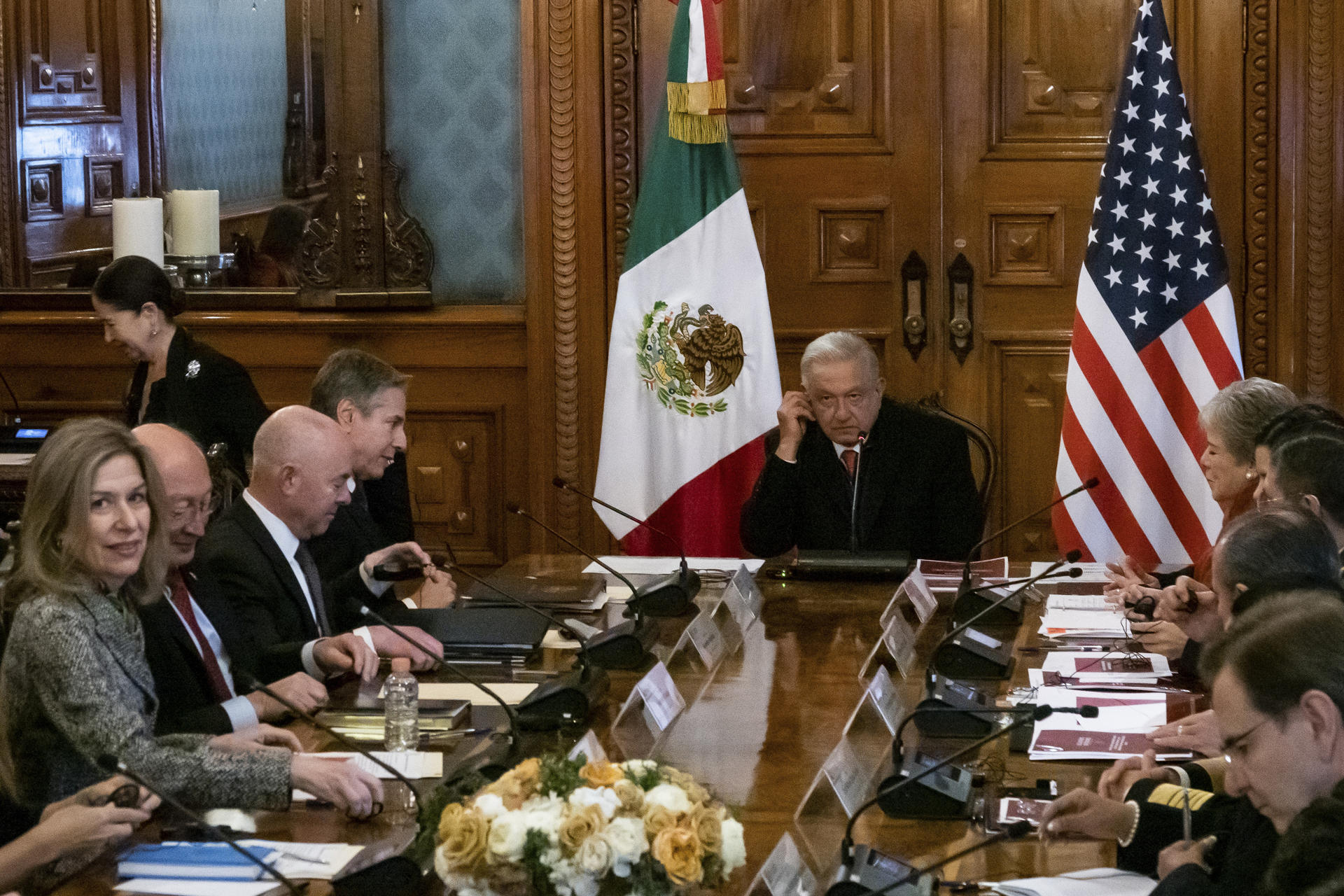 Mexico and US reaffirm their commitment on migration - EFE