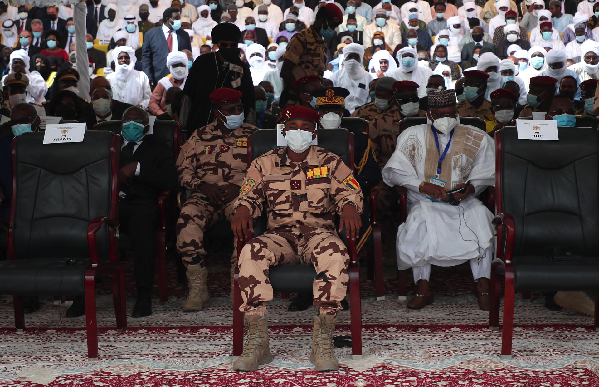 Chad's president ratifies new constitution approved in referendum - EFE