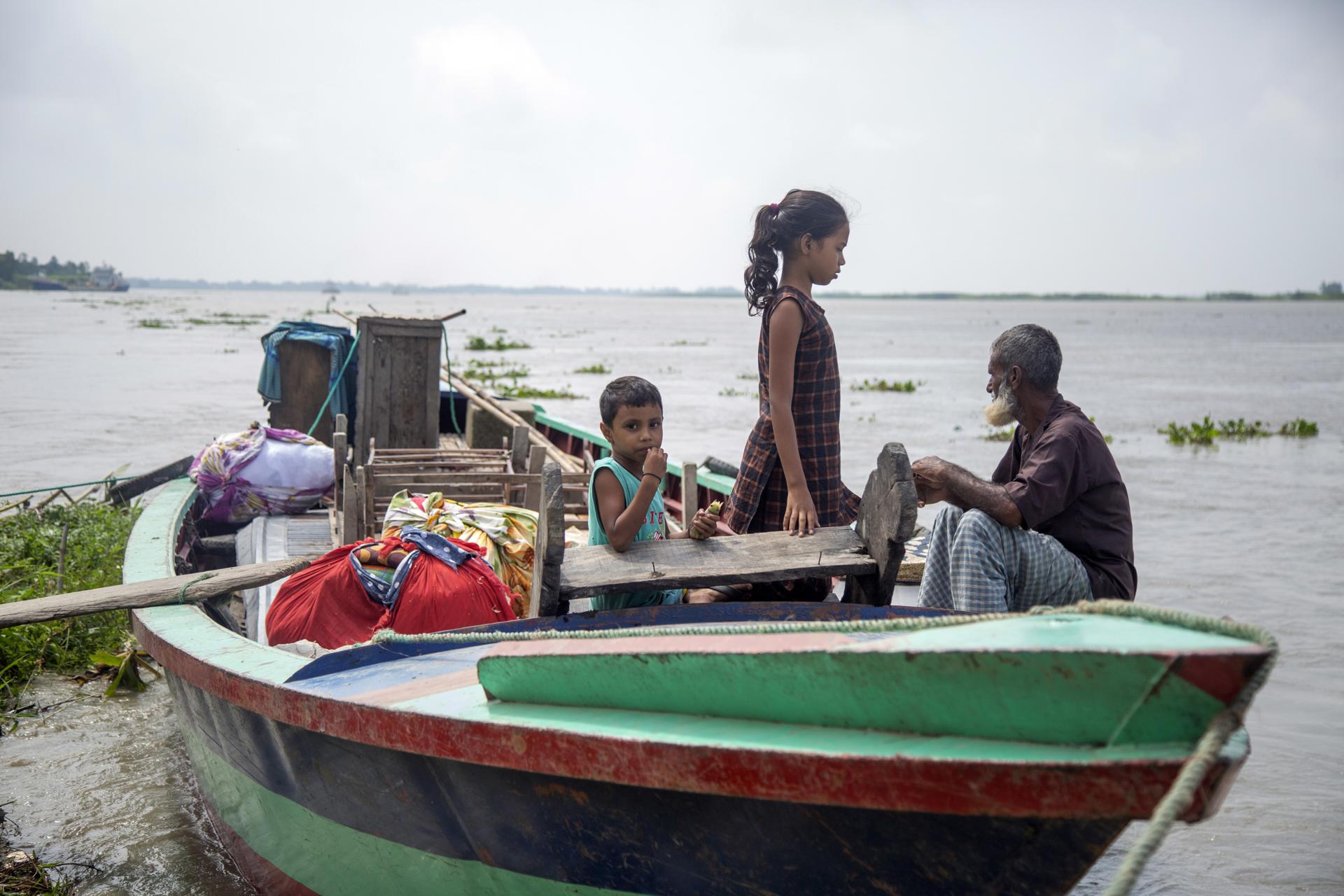 Platform launched to fight climate change in Bangladesh - EFE