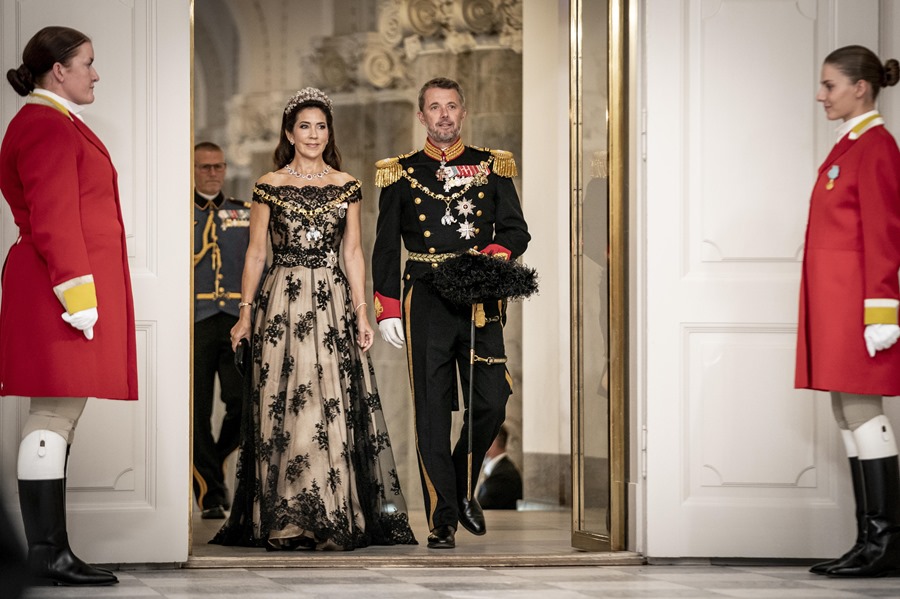 Historia de la monarquía danesa