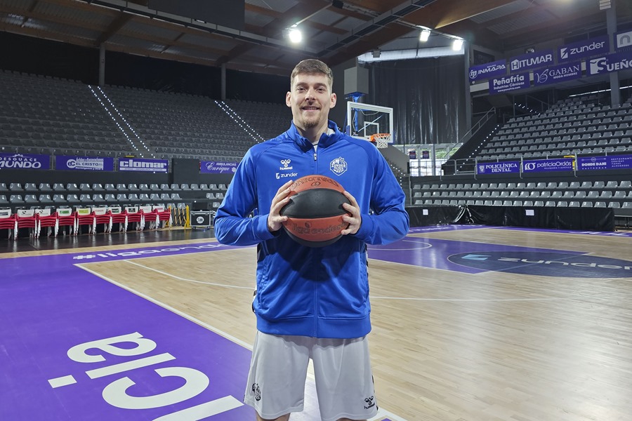 Zunder Palencia confía en la salvación tras el revulsivo de Luis Guil