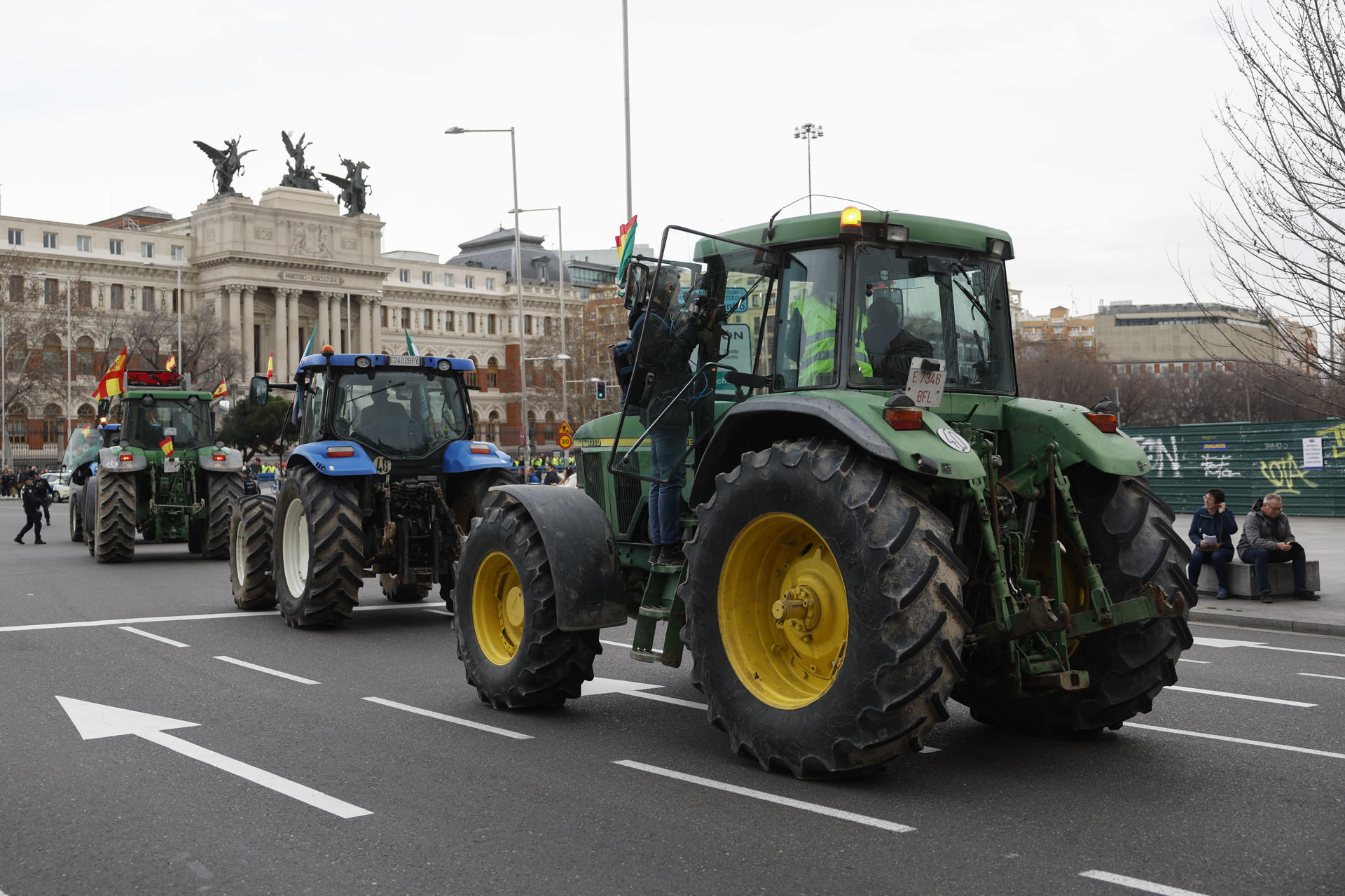 Spain farmers' protests enter 10th day with rally at agriculture ...