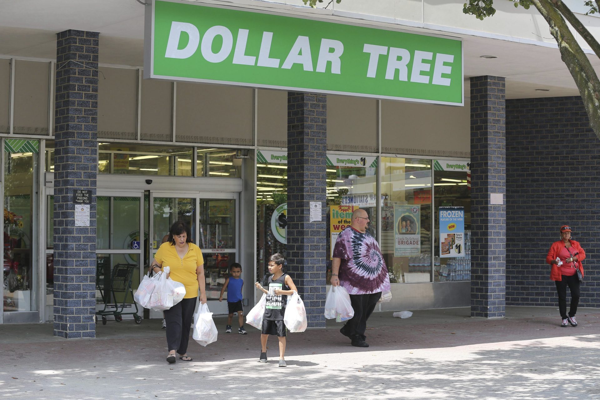 La cadena de tiendas Dollar Tree cerrará unos 1.000 locales