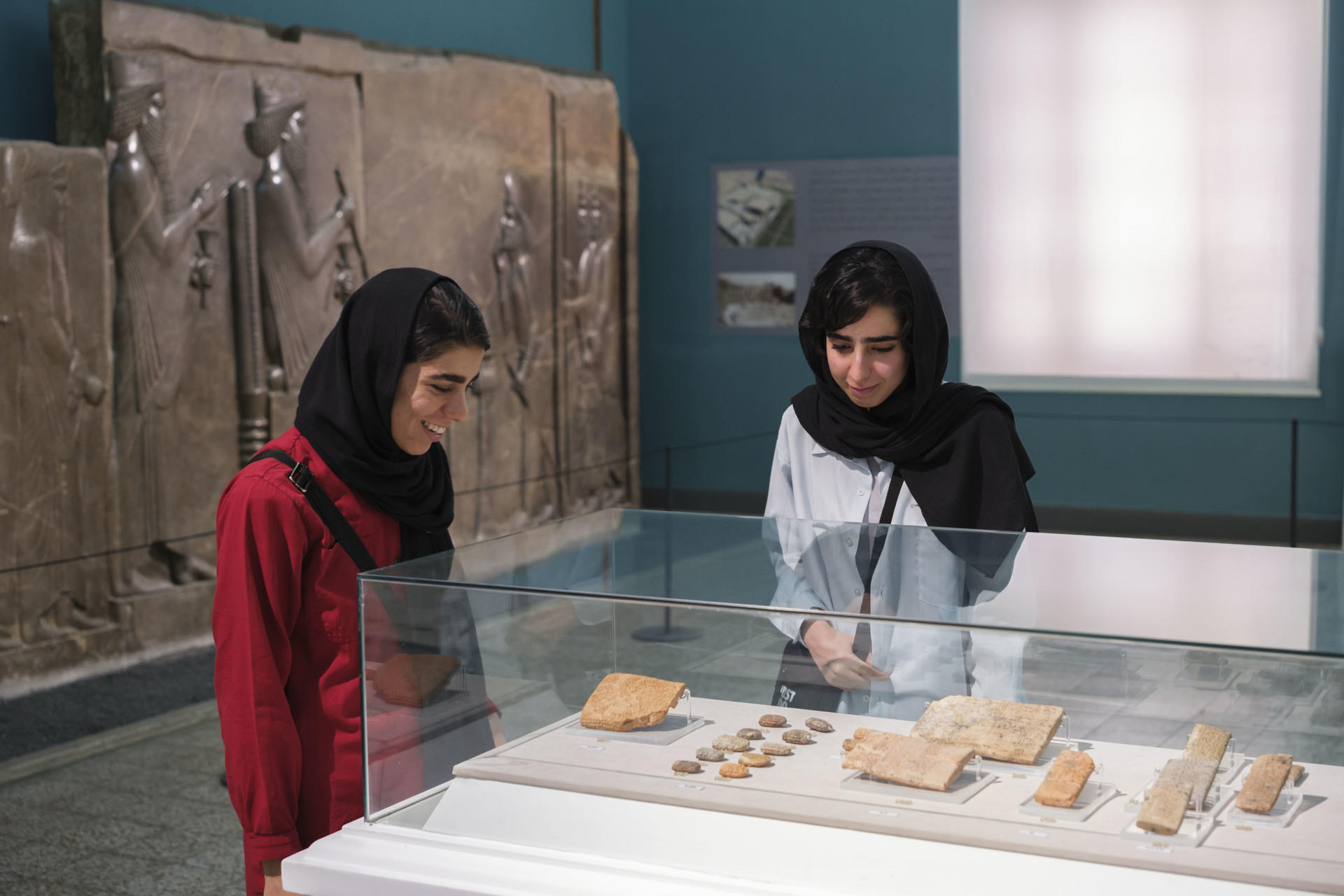 Iran Exhibits Ancient Tablets Revealing 2,500-Year-Old Life In ...