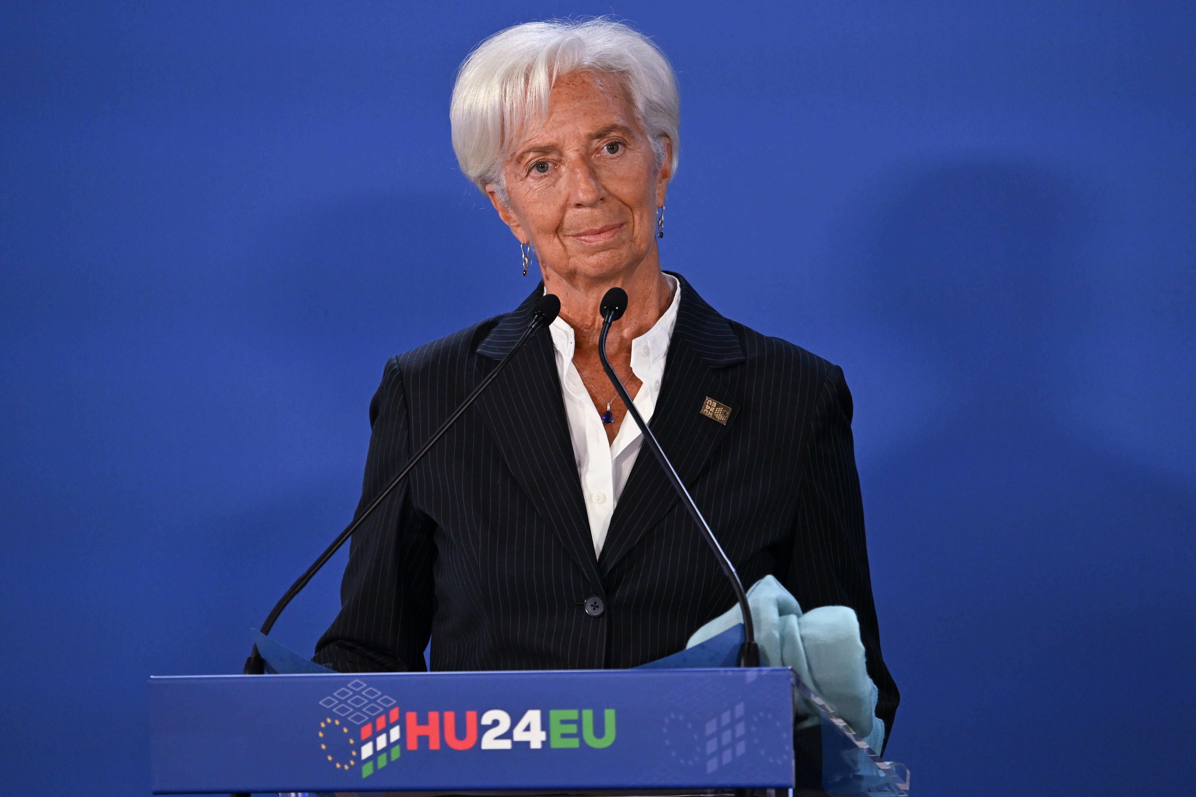 Lagarde defiende la flexibilidad con los tipos de interés