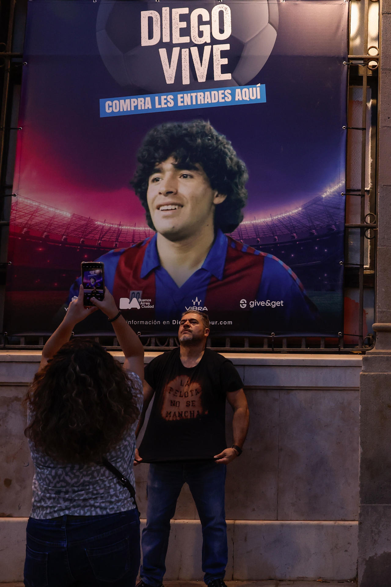 Explore Maradona's Legacy at the Barcelona 'Diego Vive' Exhibition