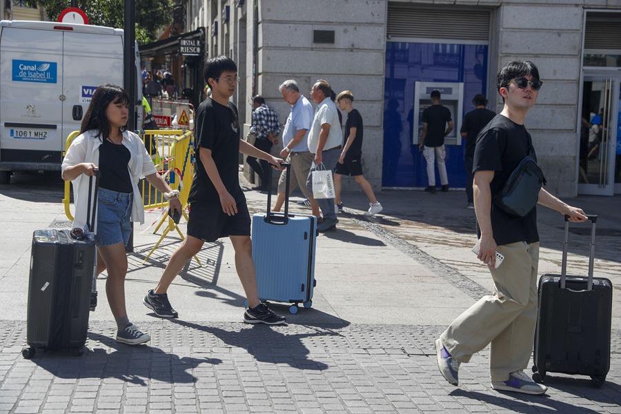 España batirá récord en 2024 con 95 millones de turistas extranjeros