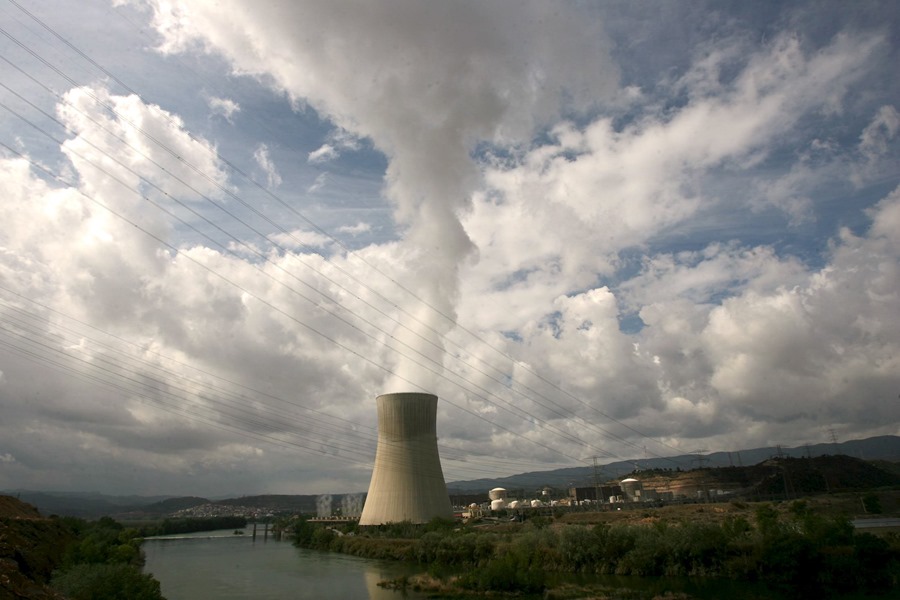Las centrales nucleares de Ascó y Vandellòs, “preparadas” para alargar ...