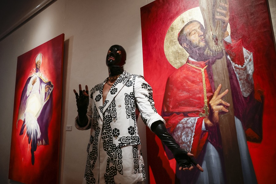 El artista Fabián Cháirez volverá a exhibir 'La venida del señor' en ...