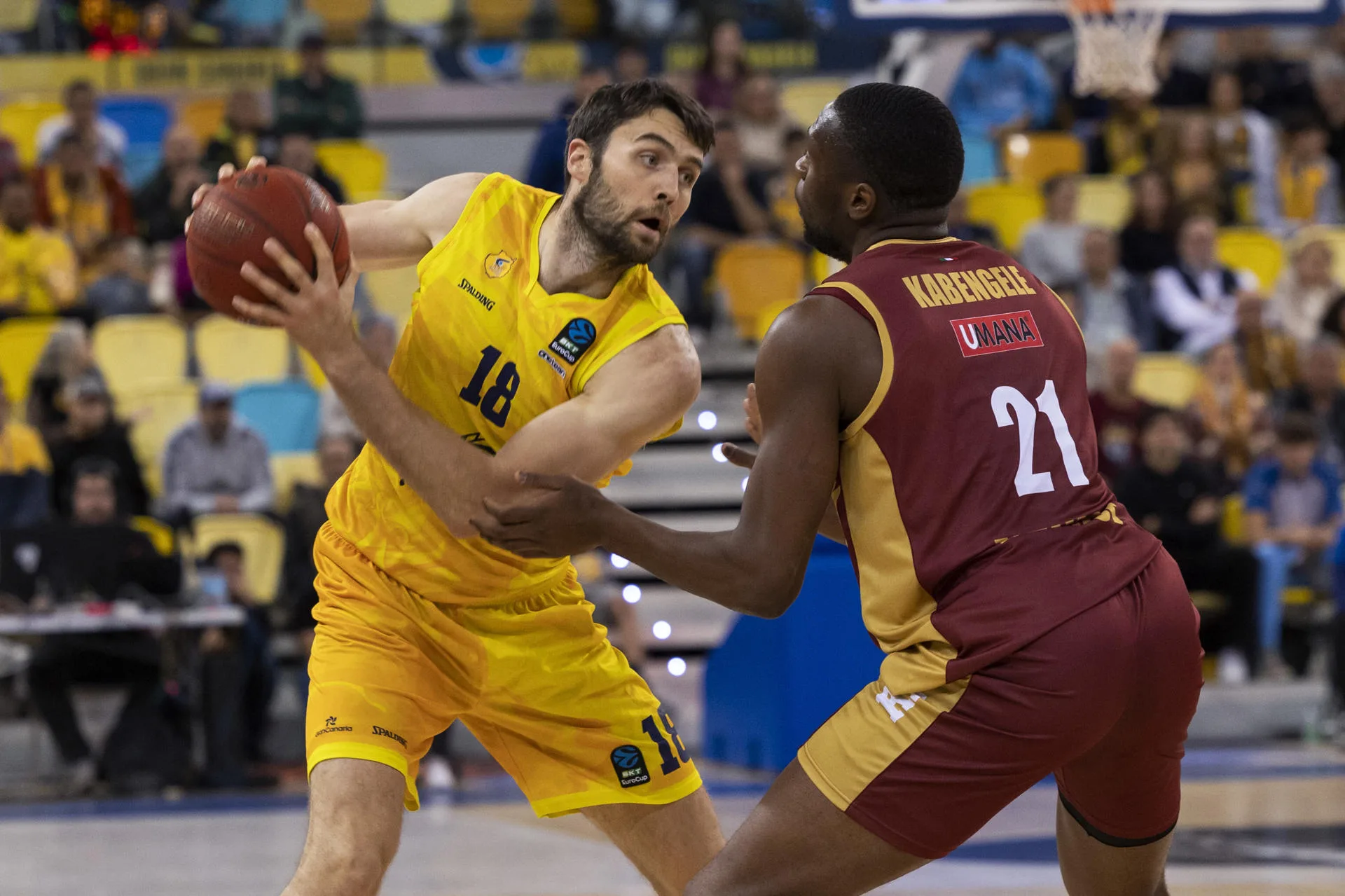 Mike Tobey: Queremos ganar la Eurocopa - EFE