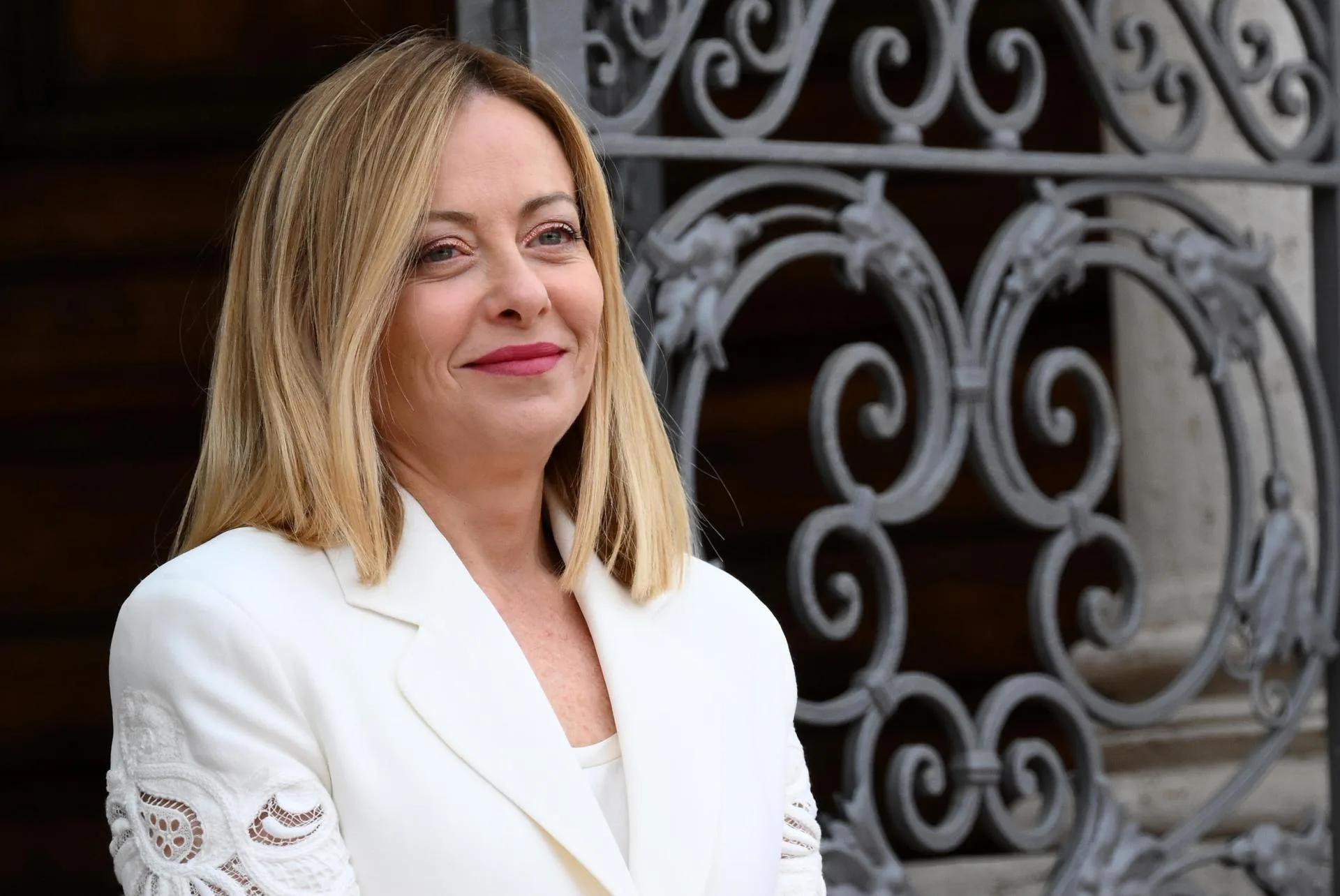 Meloni to Host Vance After Trump Meeting in U.S. EFE