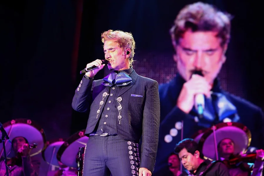 Alejandro Fernández: La ranchera está en buenas manos - EFE