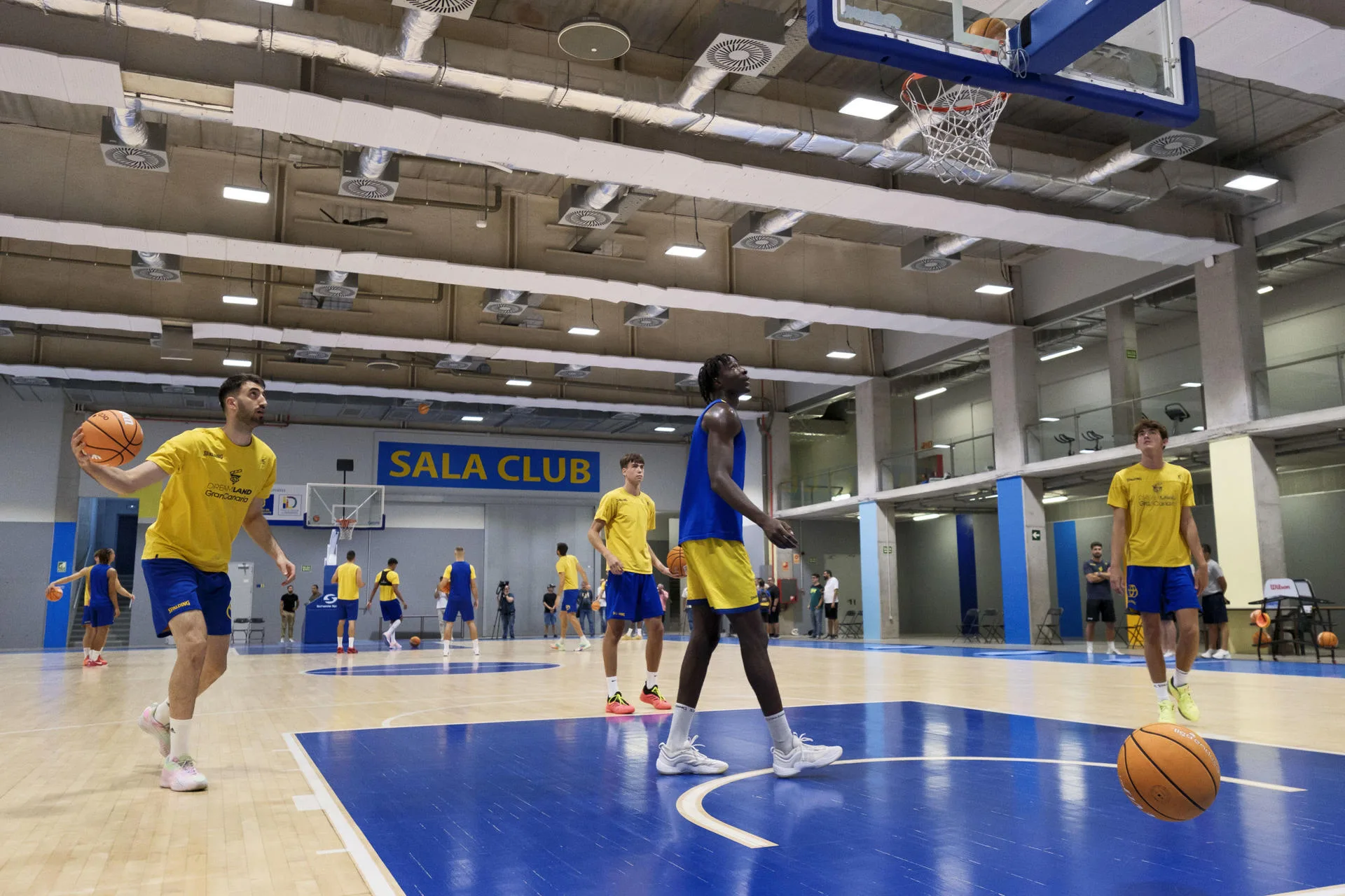 El Gran Canaria vuelve al trabajo con "un plus físico" y la idea de ...