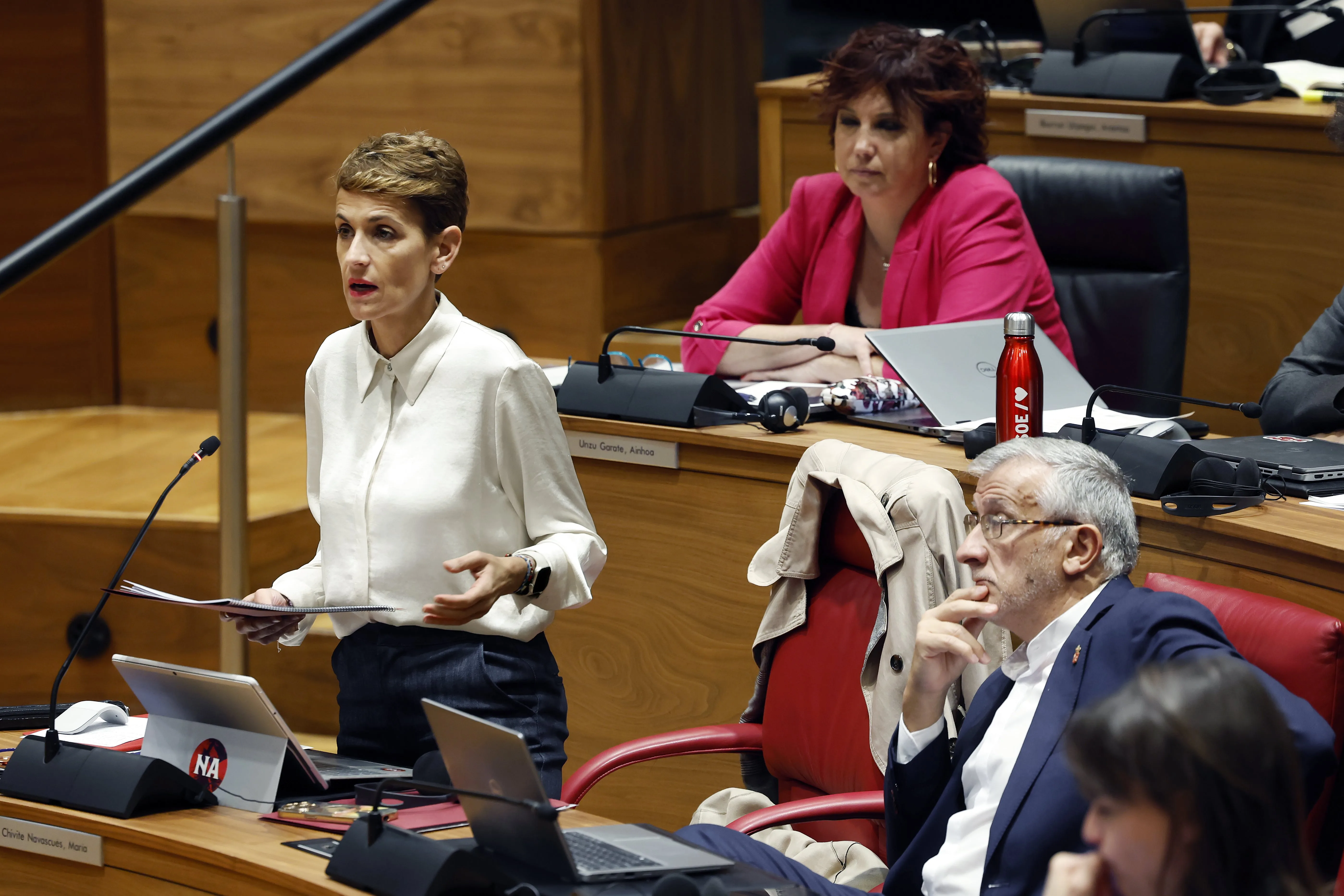 Chivite niega en el pleno que haya corrupción