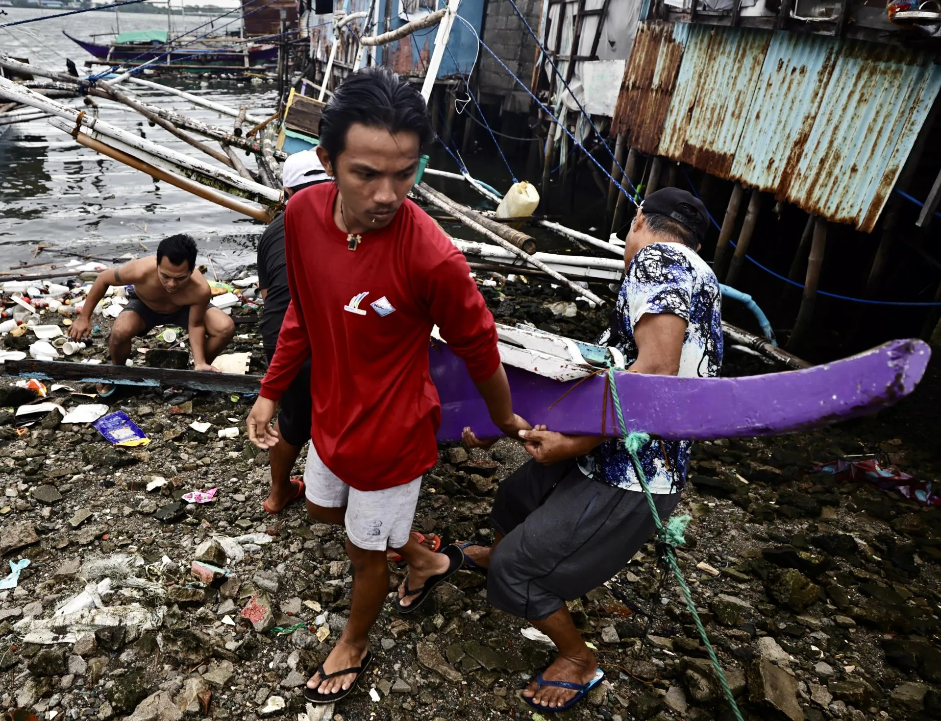 Typhoon Bualoi death toll climbs to 10 in the Philippines