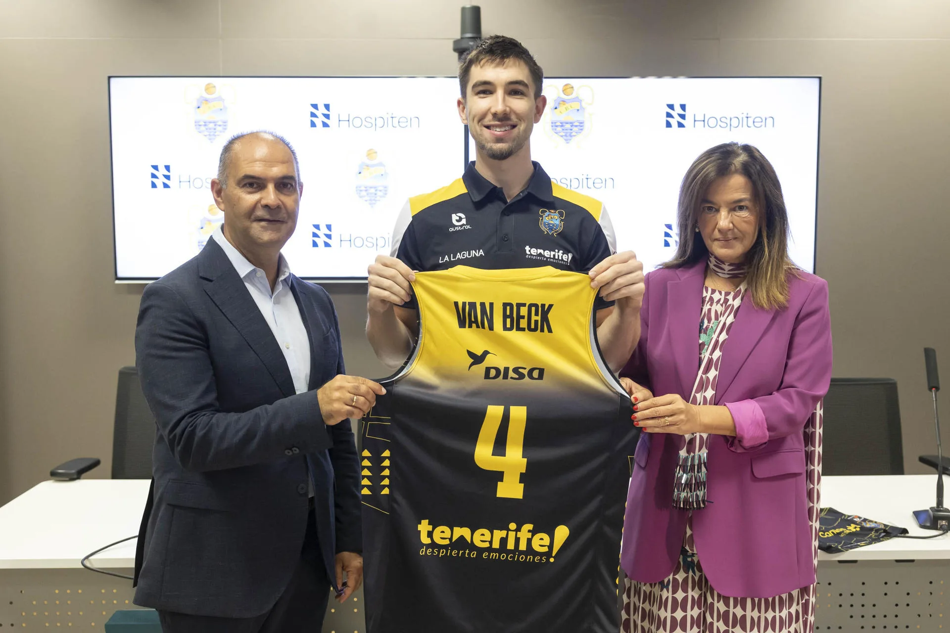Van Beck: “Creo que puedo encajar bien en el estilo de juego del equipo ...