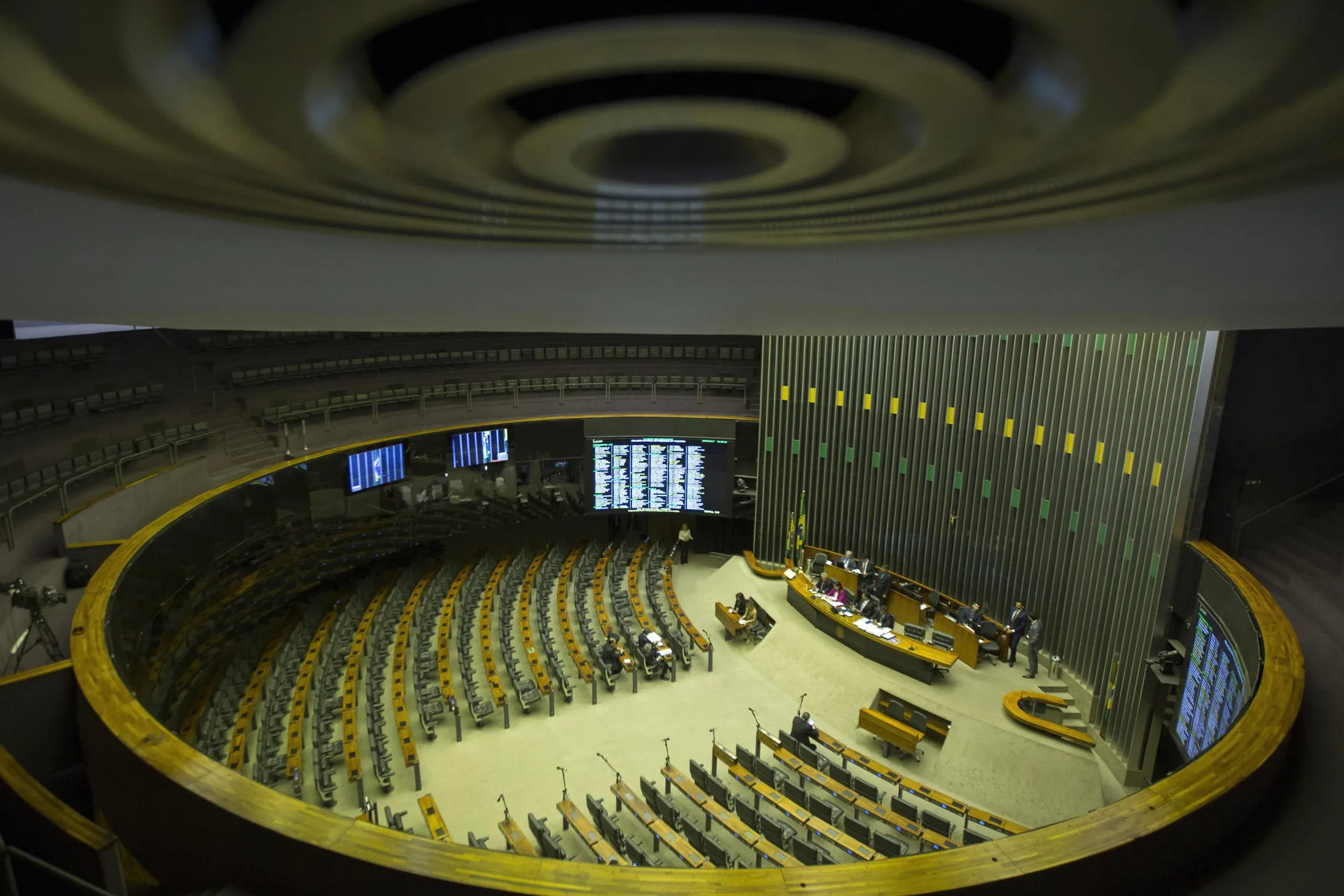 Brazil Senate shelves controversial immunity bill