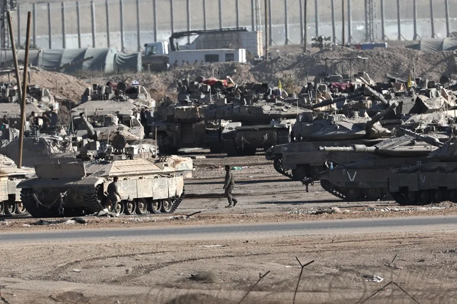 Qué es la "línea amarilla" que marca la retirada israaelí de Gaza