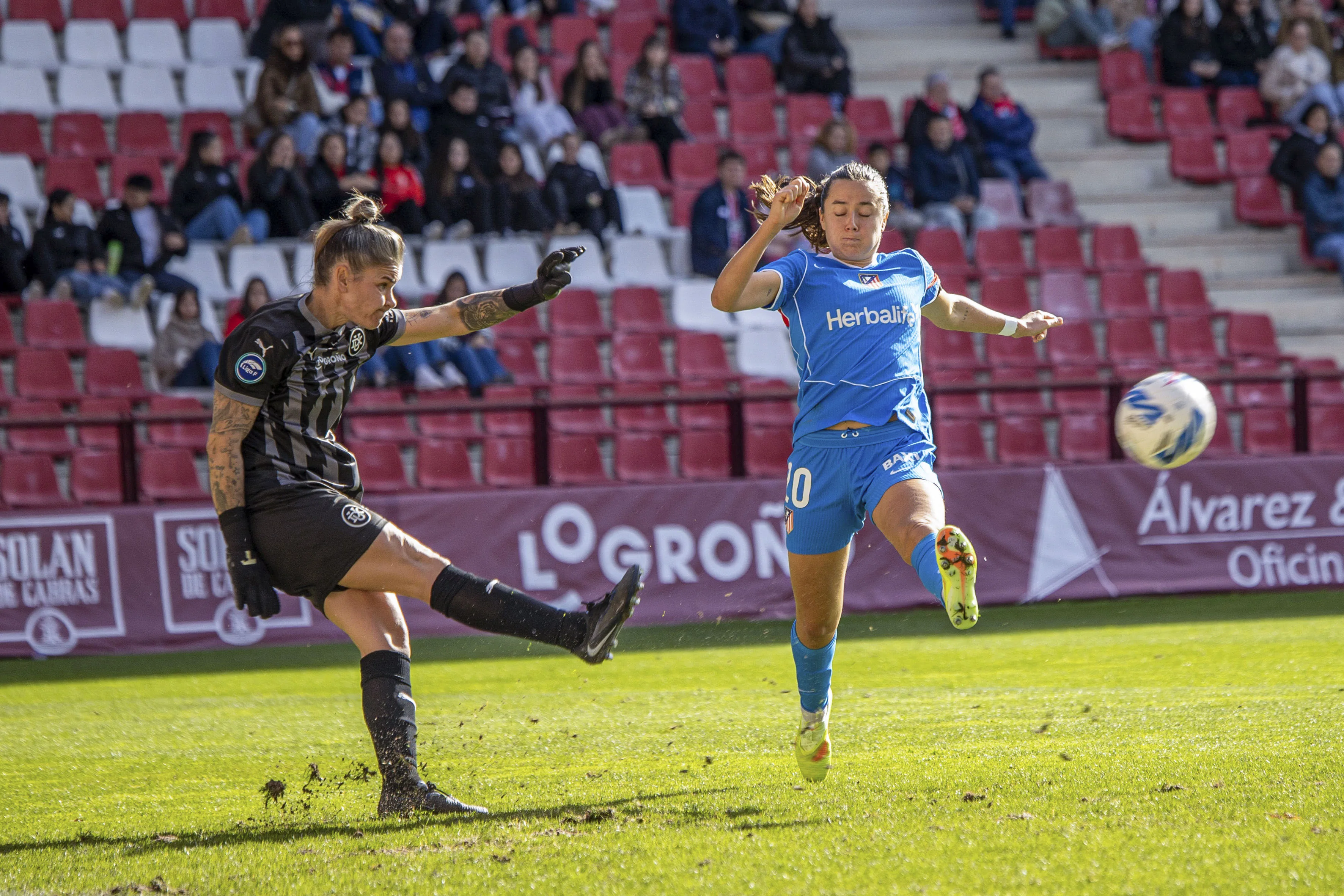 0-5. El Dux Logroño fue poco rival para el Atlético de Madrid