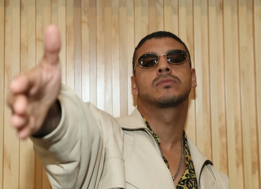 Manuel Medrano celebra 10 años en escenarios de México - EFE Noticias