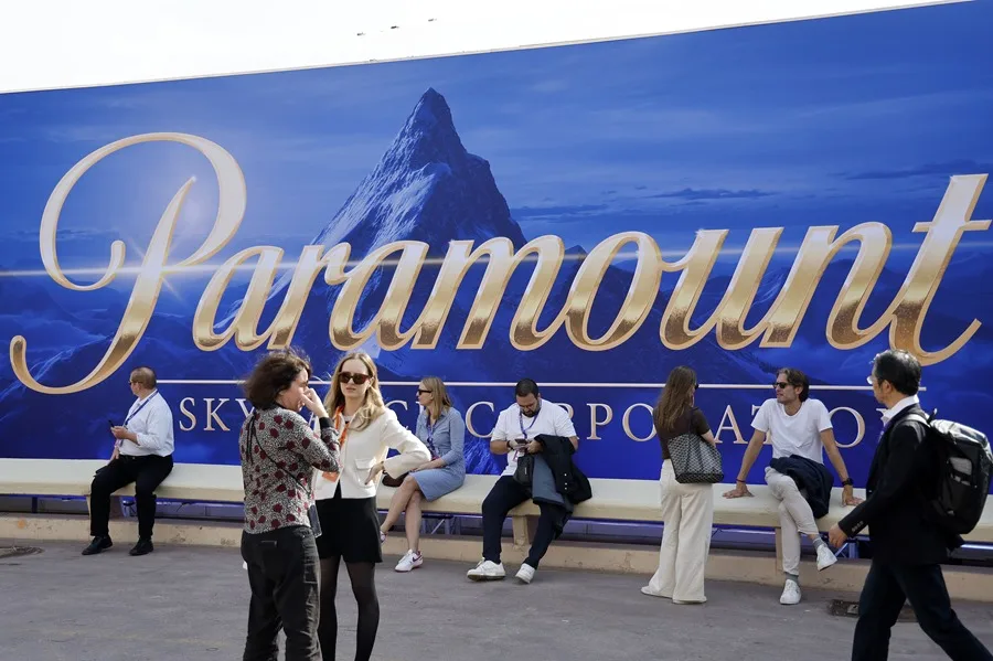Paramount busca comprar Warner Bros. Discovery por 108.000 millones