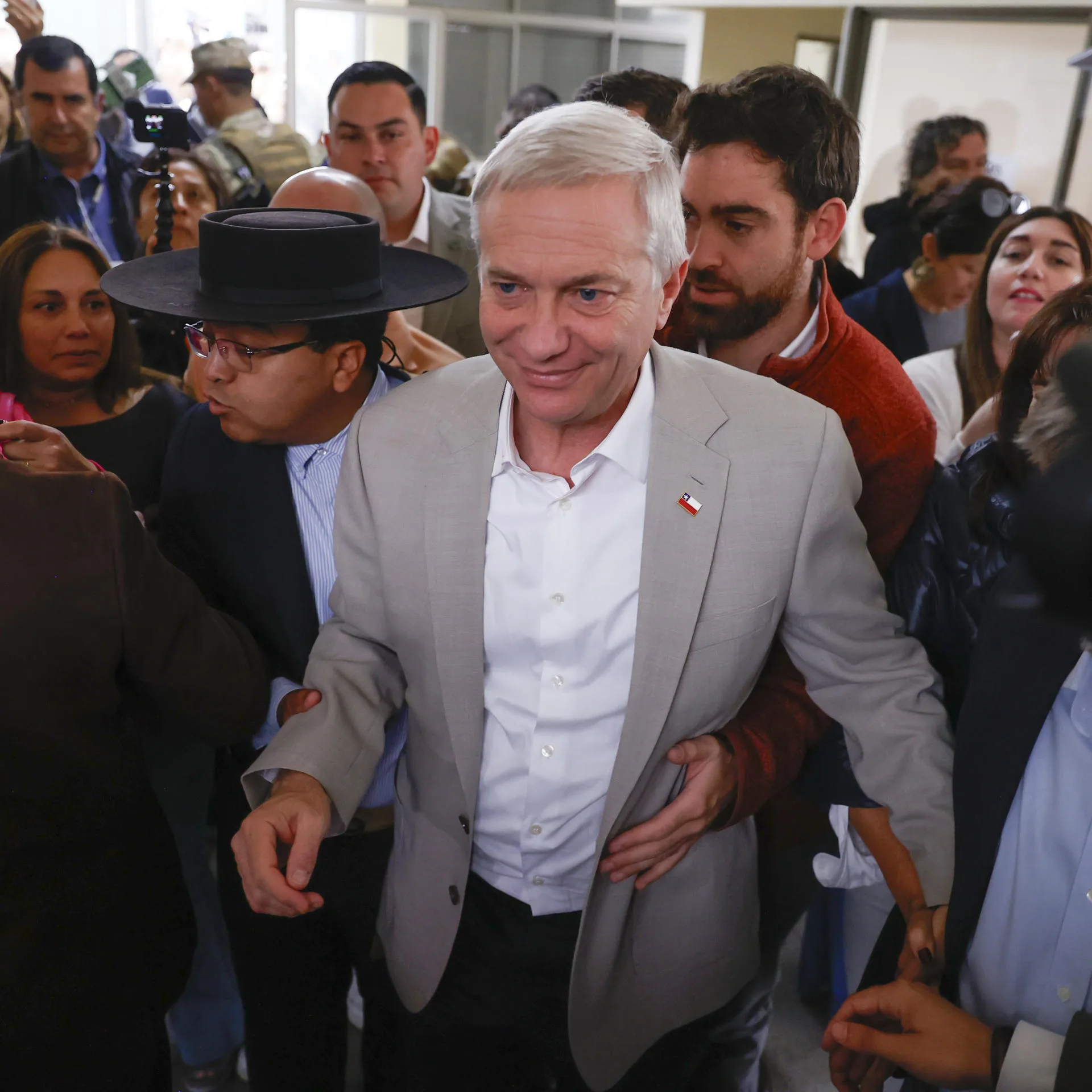 Far-right candidate José Antonio Kast wins Chilean presidency
