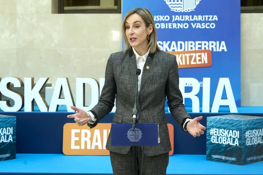 Cerrado a última hora el traspaso a Euskadi de cinco competencias