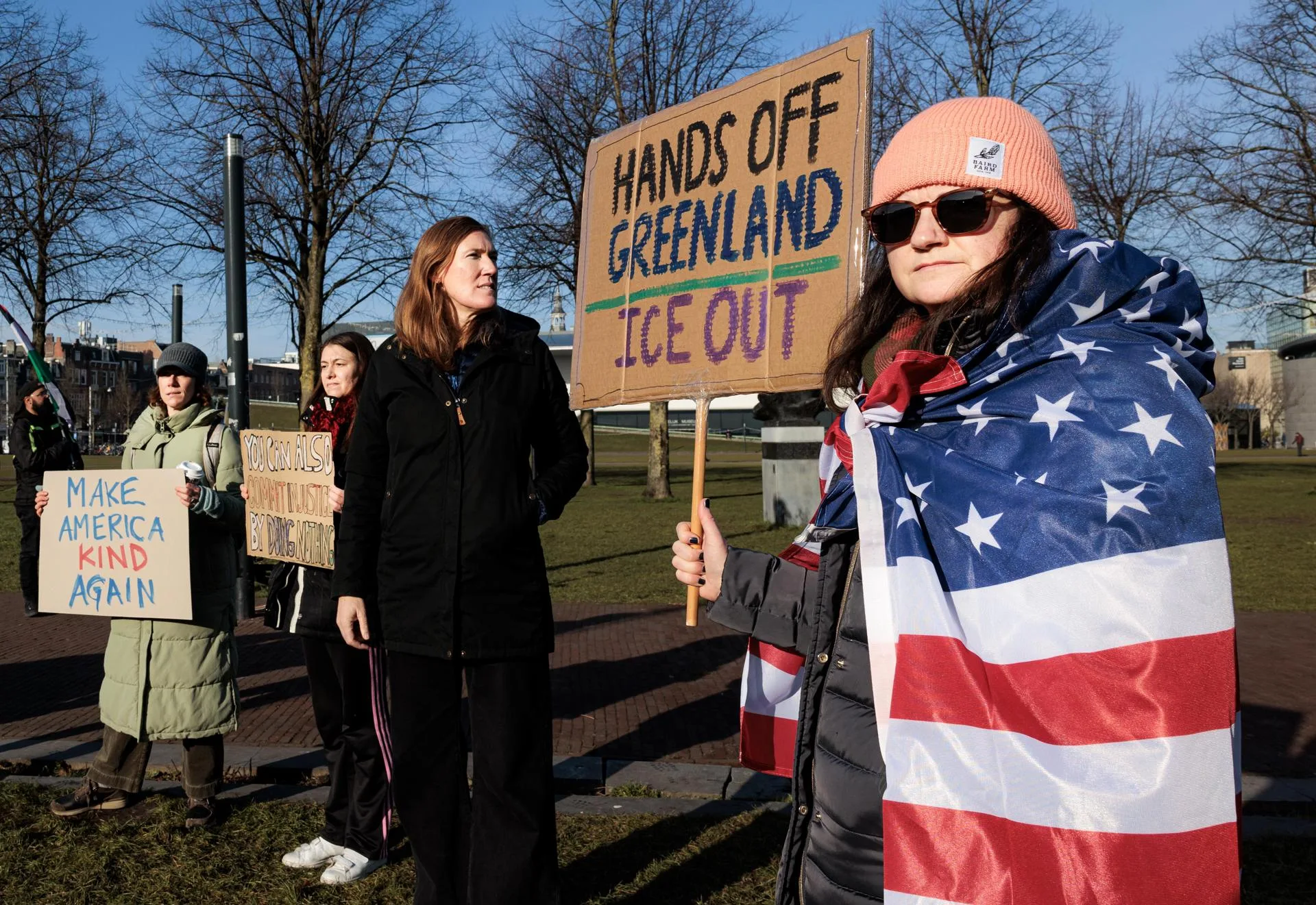 Rutte offers to mediate with Trump over Greenland as EU signals tougher ...