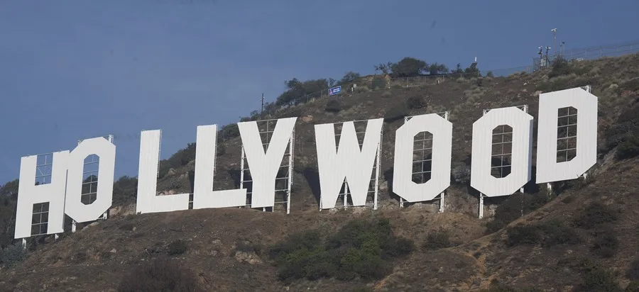 Creadores de Hollywood alertan que la fusión de Warner y Paramount ...
