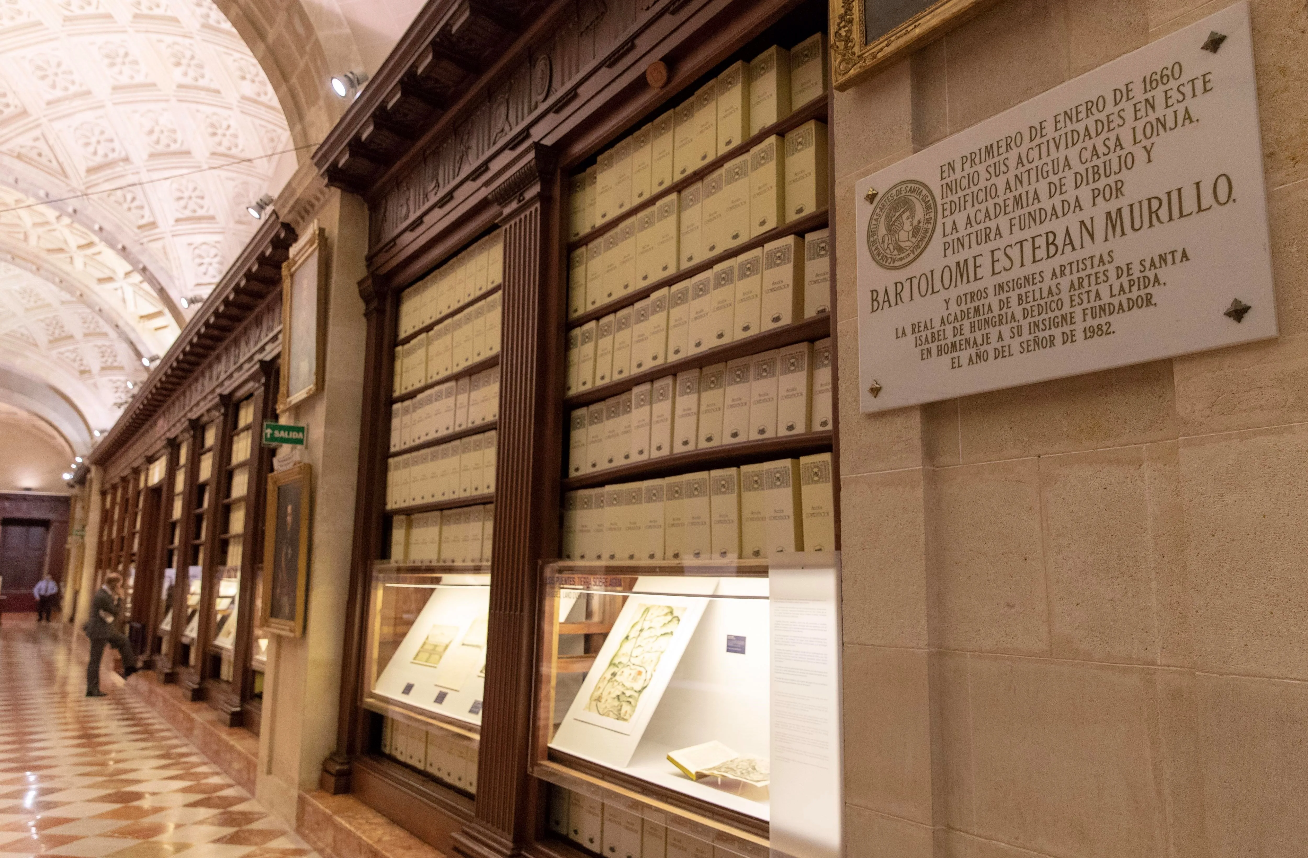 Dos libros antiguos recuperados llegan al Archivo de Indias