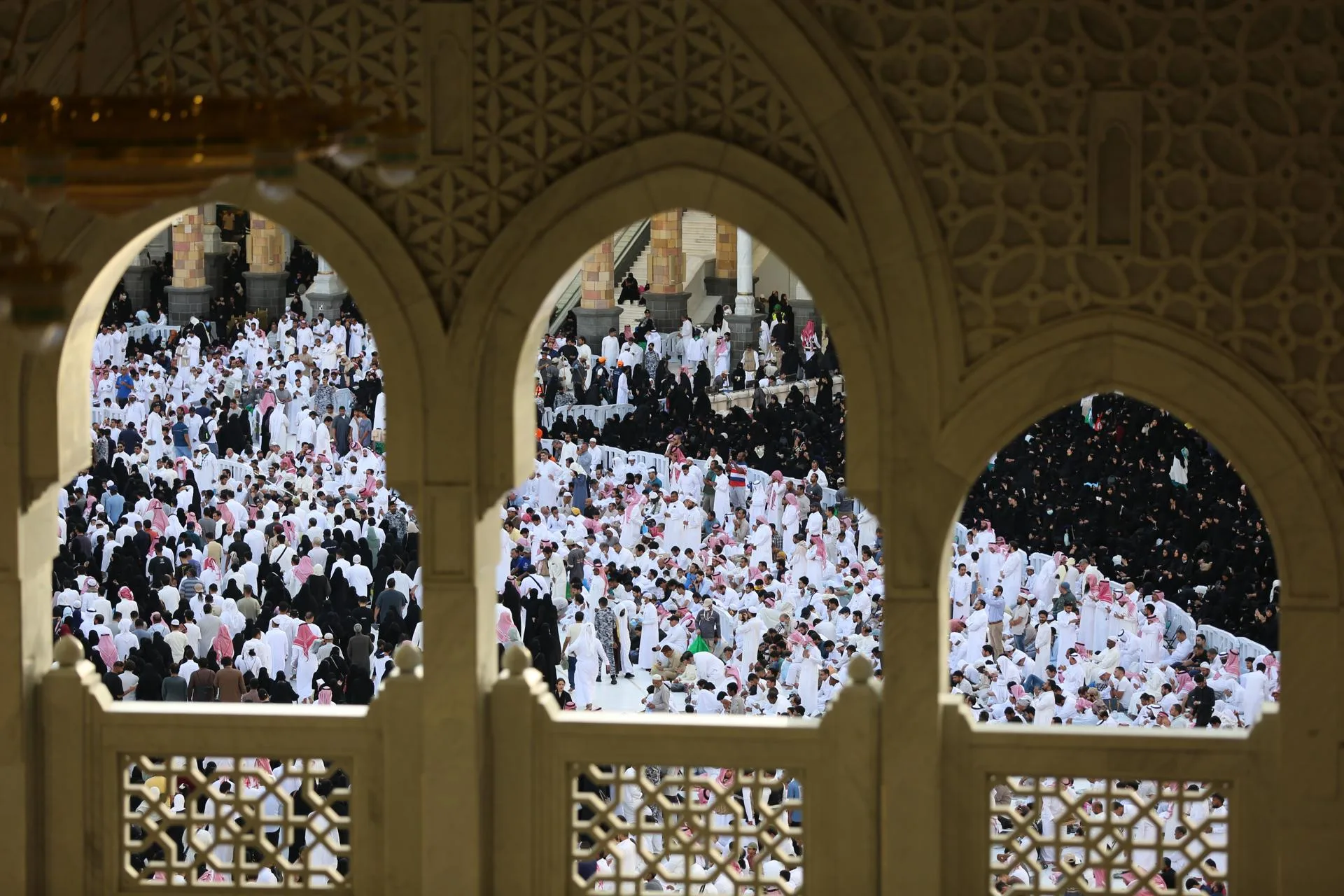 Saudi Arabia Bans Hajj Political Slogans Amid Iran Tensions | EFE