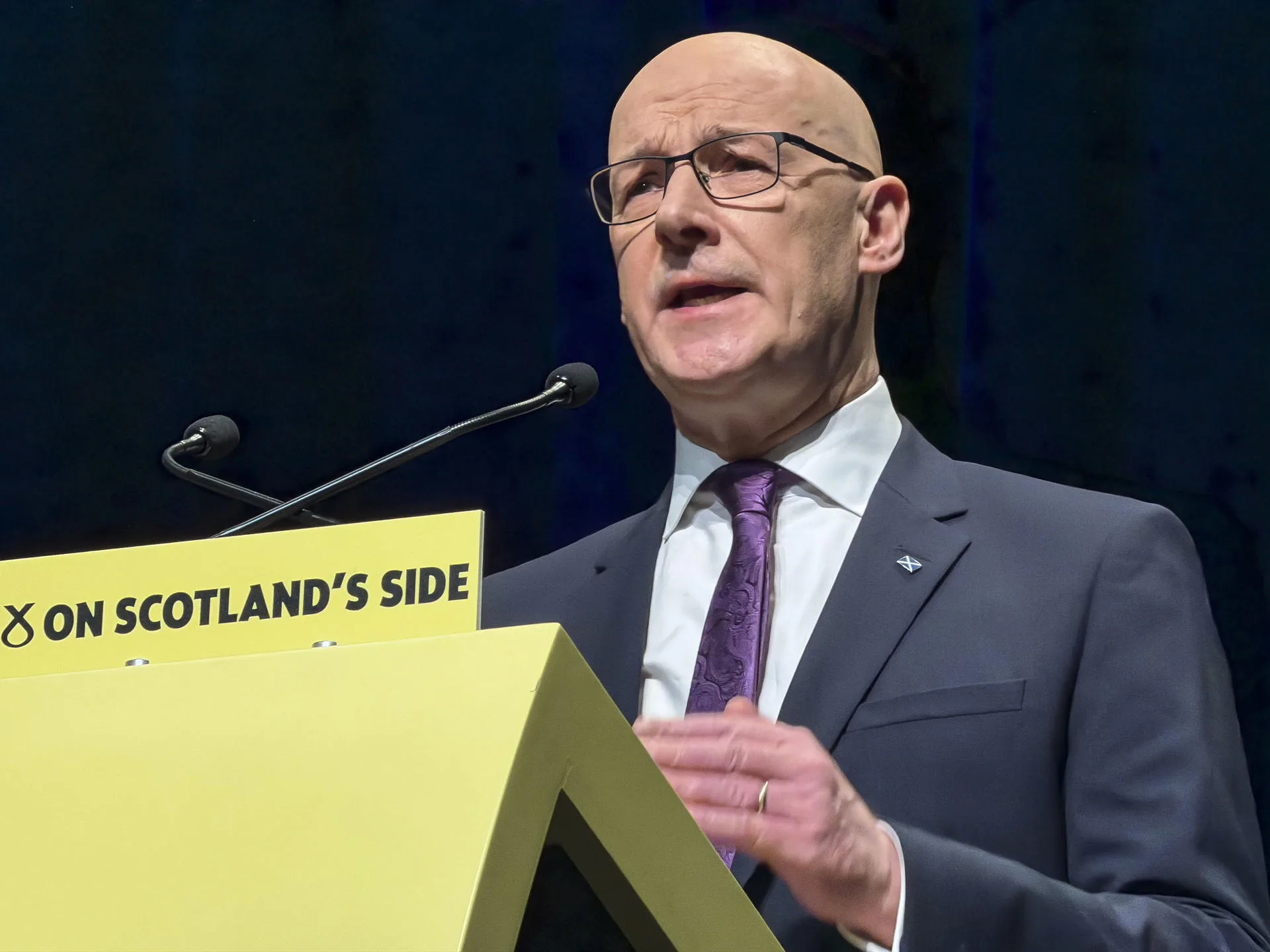 Scottish Parliament backs request for independence referendum