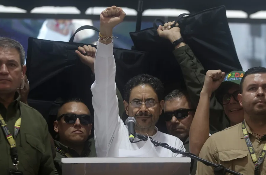 Iván Cepeda confía en ganar la elección colombiana con "el mejor programa"